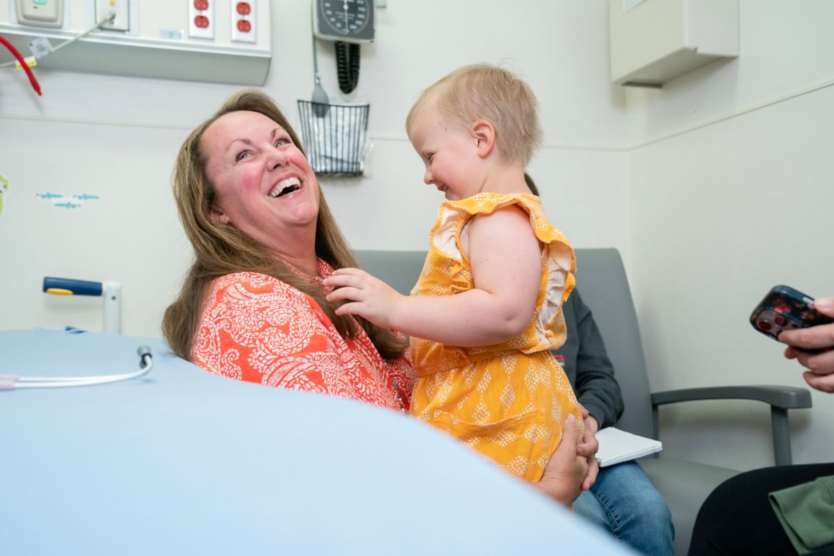 Ewing Sarcoma Treatment | St. Jude Care & Treatment