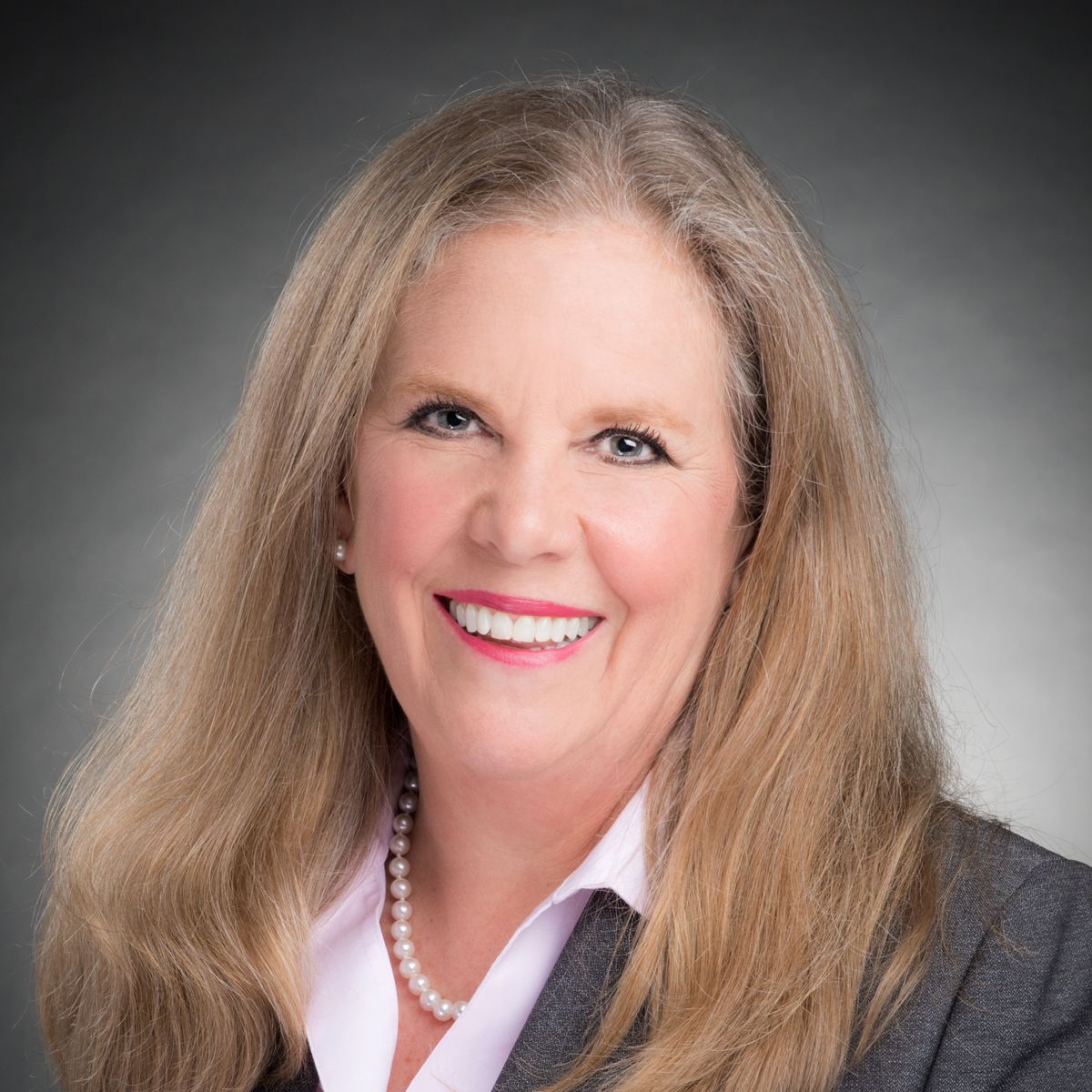 Robin Mutz, MPPM, BSN, RNC, NEA-BC | St. Jude Research